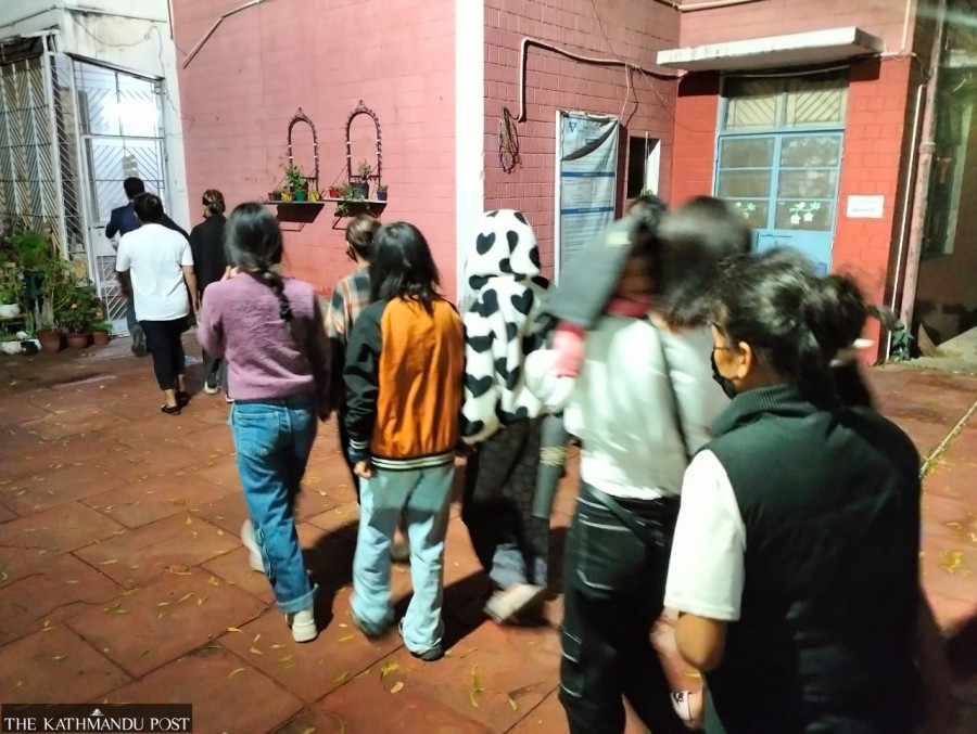 Vulnerable Nepali Girls Forced Into Prostitution In India 3166