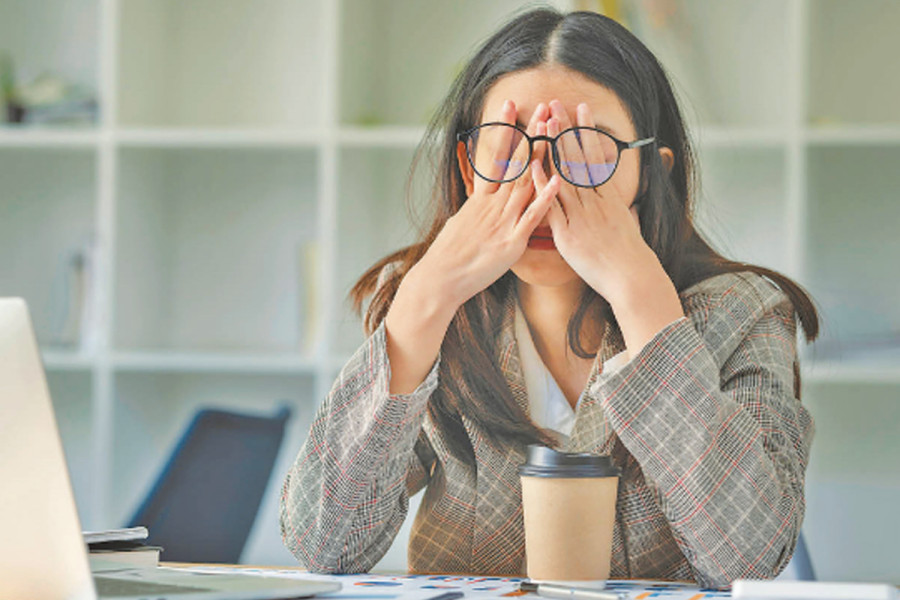 Experts urge learning to cope with mental health problems the right way